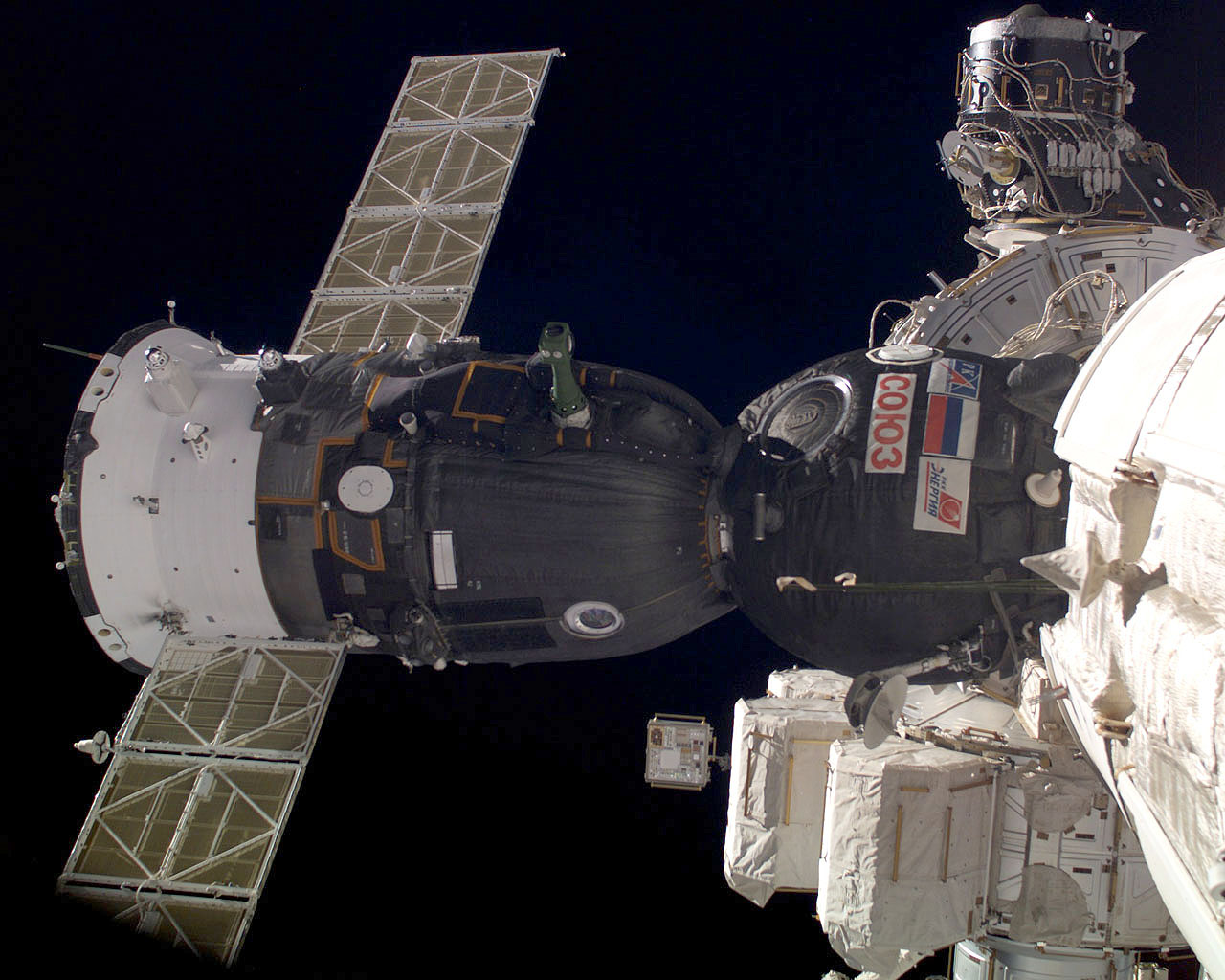 The Soyuz TMA Attached to the ISS : r/spaceflightporn